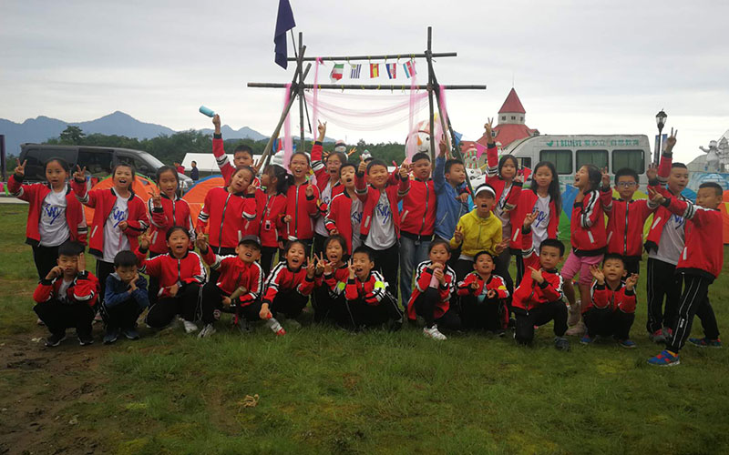站在西岭看世界，夏季研学点亮成都之巅-景区动态-聚焦西岭-西岭雪山官网